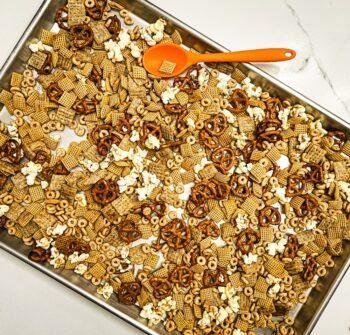 Cheerios Snack Mix