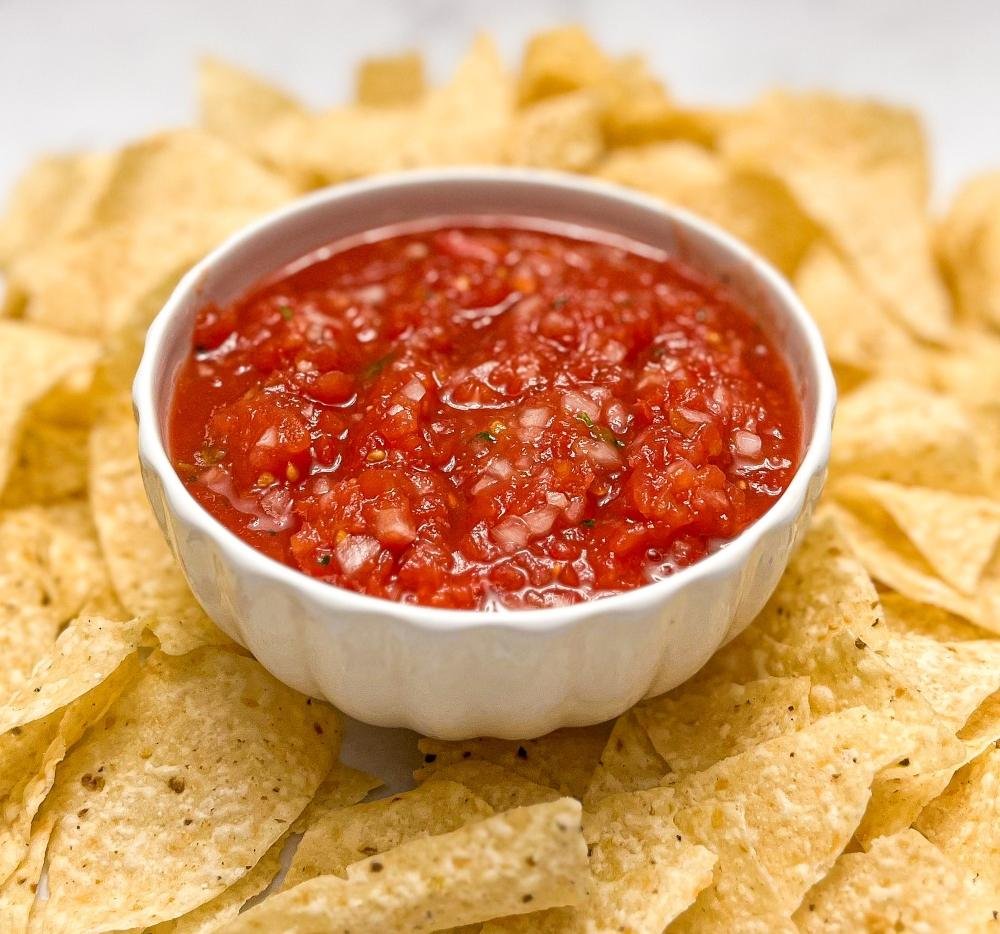 Easy Homemade Salsa: Quick and Delicious Option